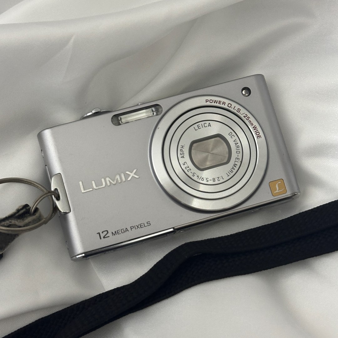 Panasonic Lumix Digital Camera Silver Digicam, Photography, Cameras on ...