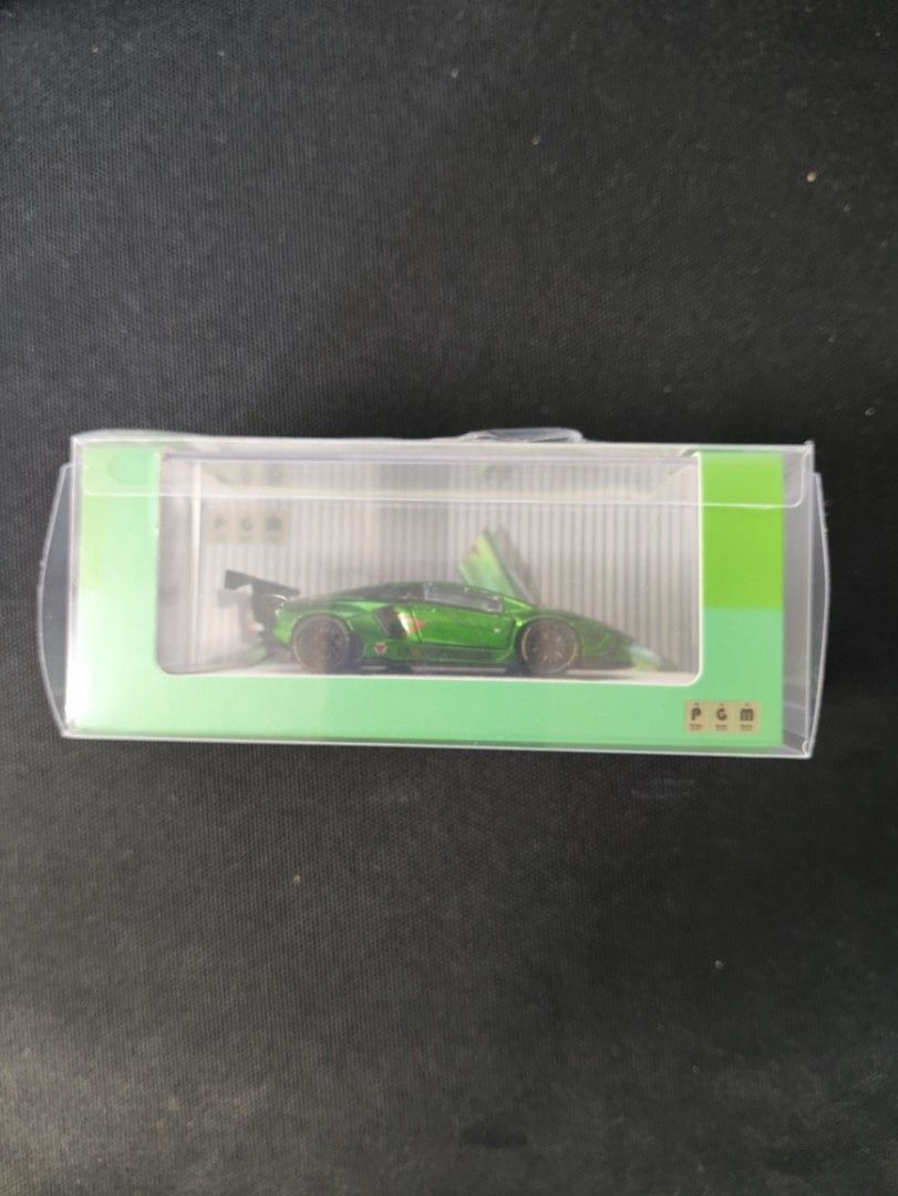 [PGM] Lamborghini Aventador Metallic Green fighter, Hobbies & Toys ...