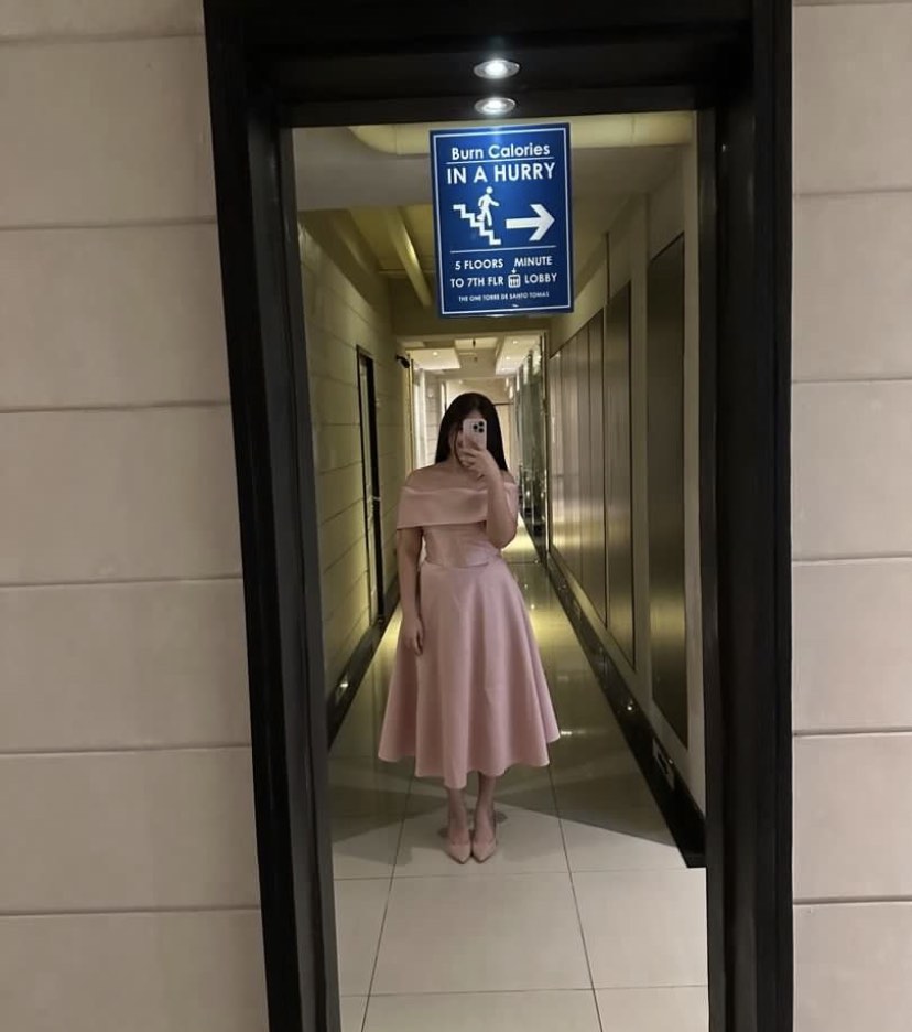 Rent: Laure by Roma Emilie Midi Dress, Women's Fashion, Dresses & Sets ...