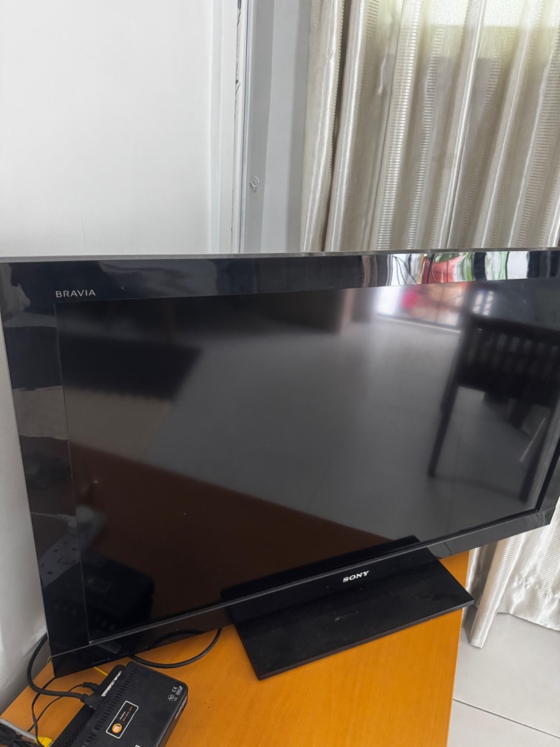 Sony Bravia 45” TV, TV & Home Appliances, TV & Entertainment, TV on ...