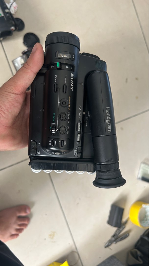 Sony Handycam CCD-TR55, Photography, Video Cameras on Carousell