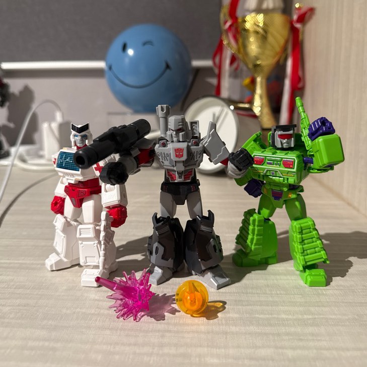 Transformers Blokees IDW Megatron Bonecrusher Ratchet, Hobbies & Toys ...