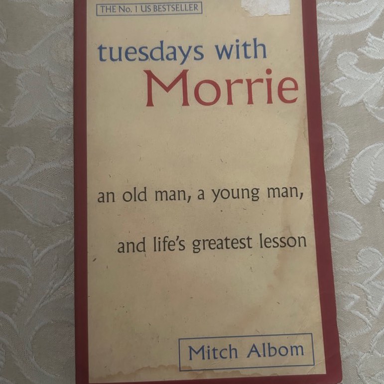 Tuesdays with Morrie - Mitch Albom, Hobbies & Toys, Books & Magazines ...