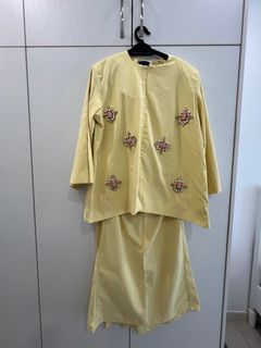 Kurung by WANZAR, Women's Fashion, Dresses & Sets, Traditional & Ethnic ...