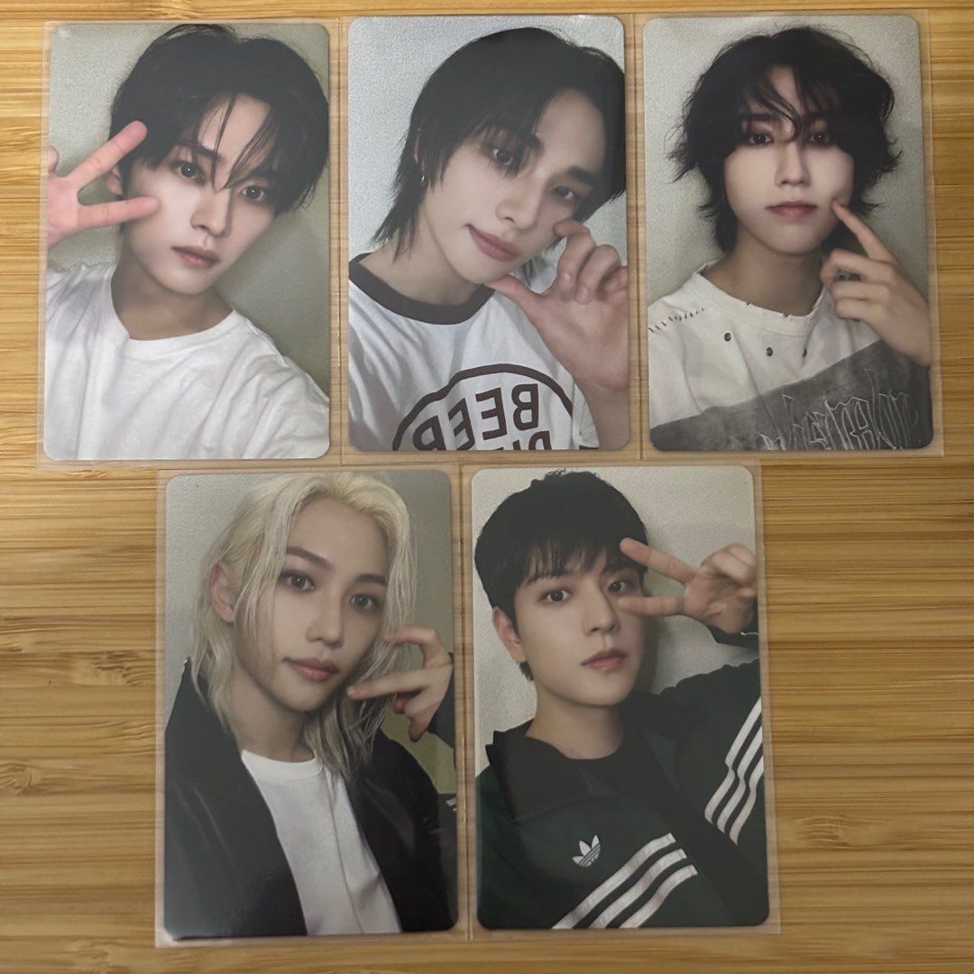 WTT Stray Kids Ate HMV POB Lee Know/Hyun Jin/Han/Felix/Seung Min ...