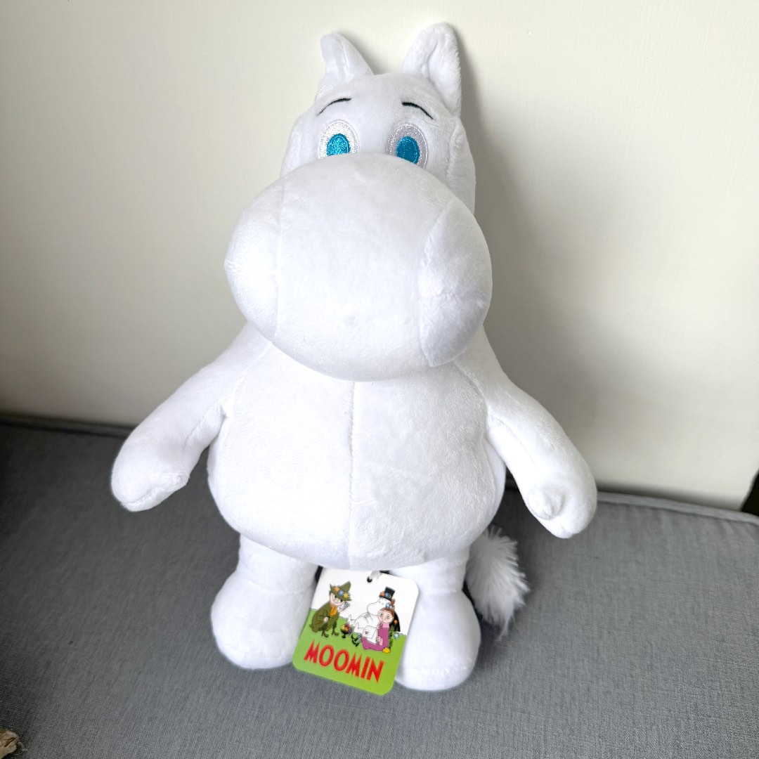 (全新) 姆明公仔 (中) Moomin Stuff Toy, 興趣及遊戲, 玩具 & 遊戲類 - Carousell