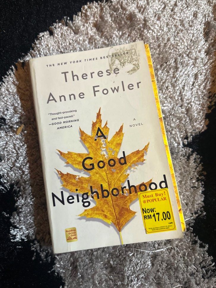 A Good Neighborhood Therese Ann Fowler / English story book novels ...