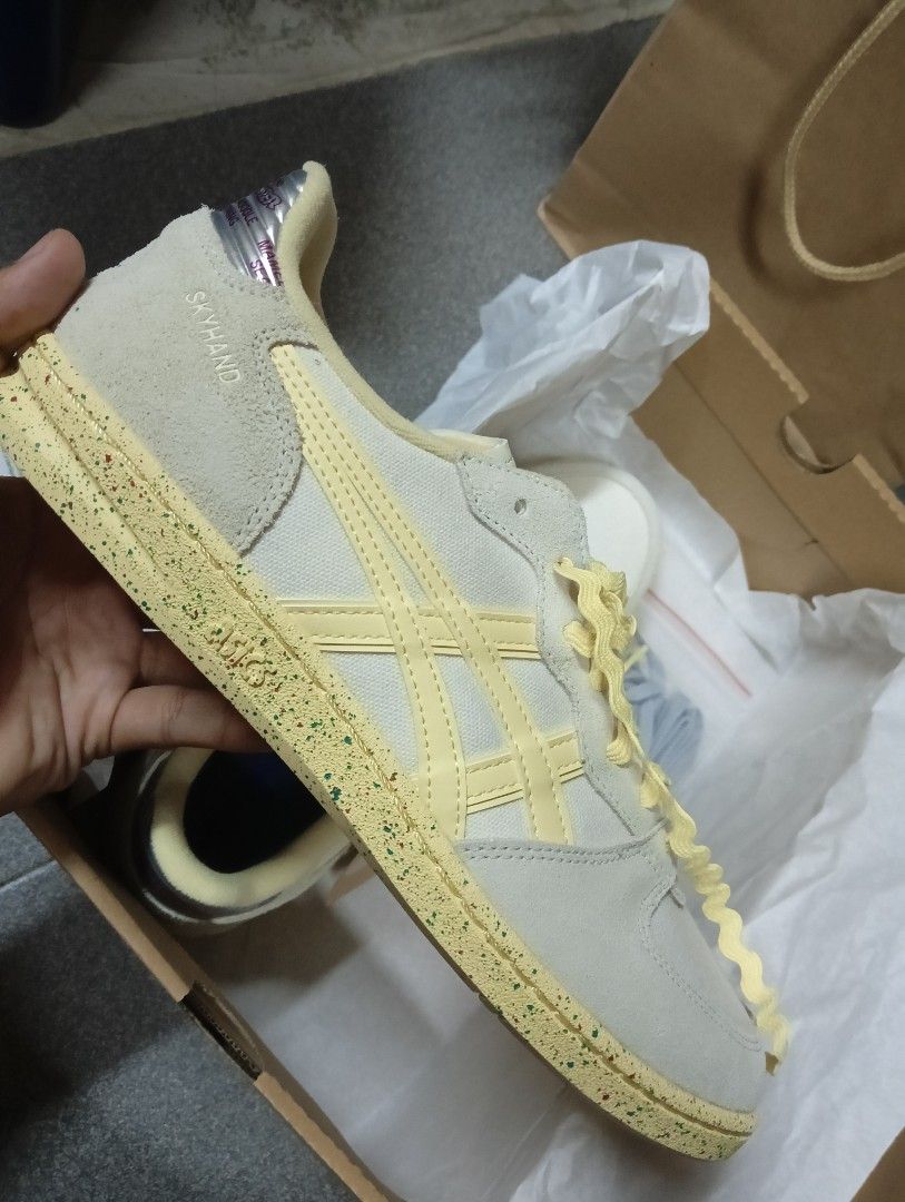 Asics Skyhand OG X Sneakerlah X Mamee Monster, Men's Fashion, Footwear ...