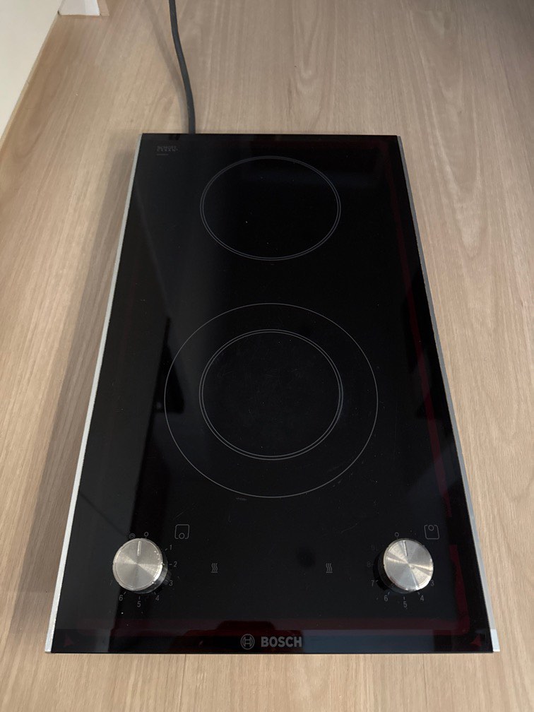 Bosch Electric Ceramic Radiant Hob 30cm, TV & Home Appliances, Kitchen ...