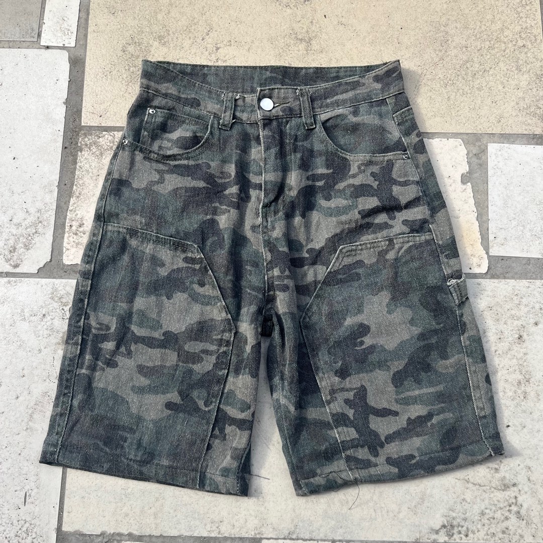CAMOU DOUBLE KNEE JORTS, Women's Fashion, Bottoms, Shorts on Carousell