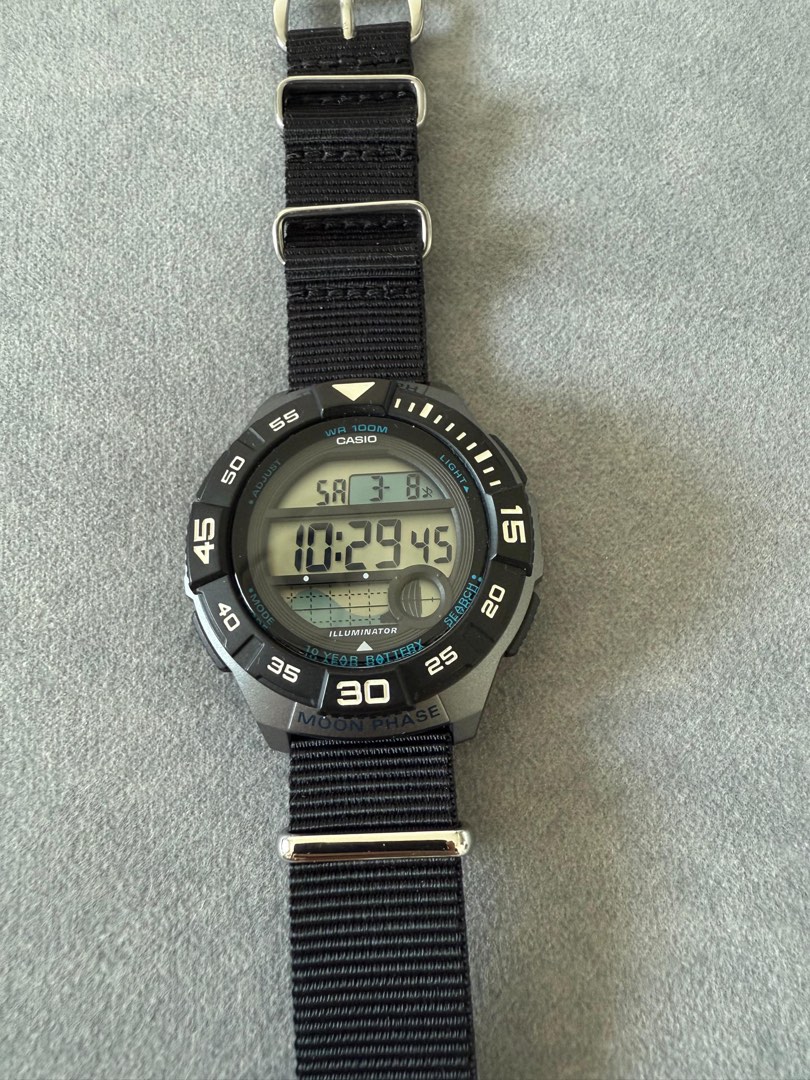 Casio WS1100H - Digital Watch with Tide Graph & Moon Phase, Men's ...