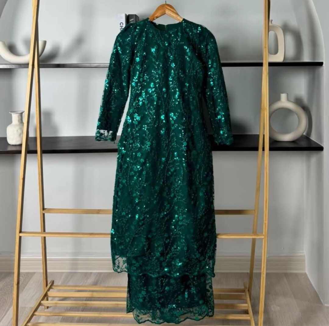 CEO CHOMEL kurung - Emerald XL, Women's Fashion, Muslimah Fashion, Baju ...