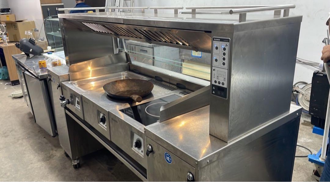 Commercial Portable Exhaust + Induction Wok + Bain Marie, TV & Home ...
