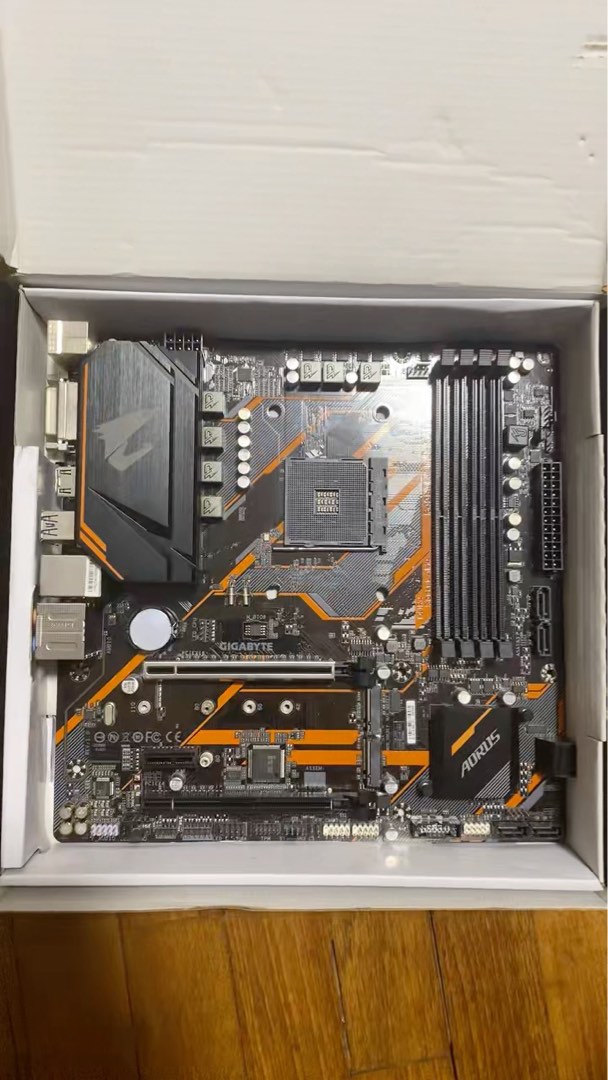 Gigabyte B450M Aorus Elite Motherboard, Computers & Tech, Parts ...