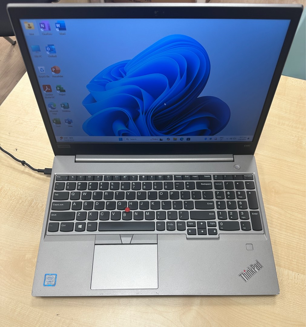 i7 Silver Laptop Lenovo Thinkpad | Intel Core i7-8th Gen | 8GB + 256GB ...