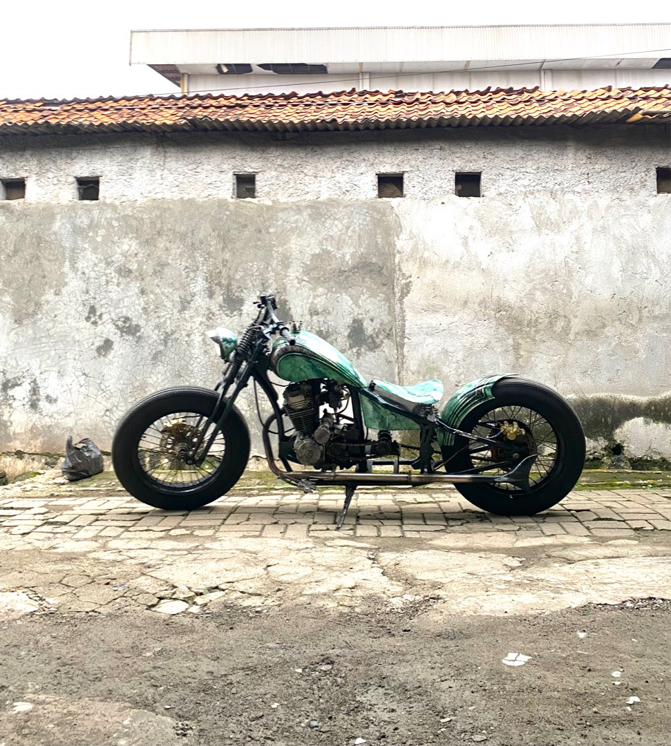 motor custom coper, Motor di Carousell