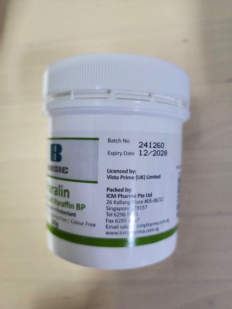 (National Skin Centre) Paralin White Soft Paraffin BP 100g, Health ...