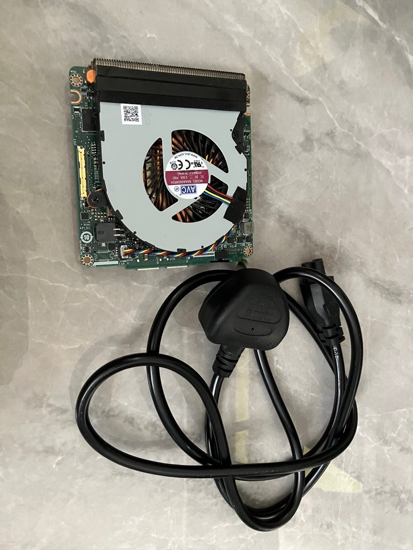 Nuc8 i3, 電腦＆科技, 桌上電腦 - Carousell