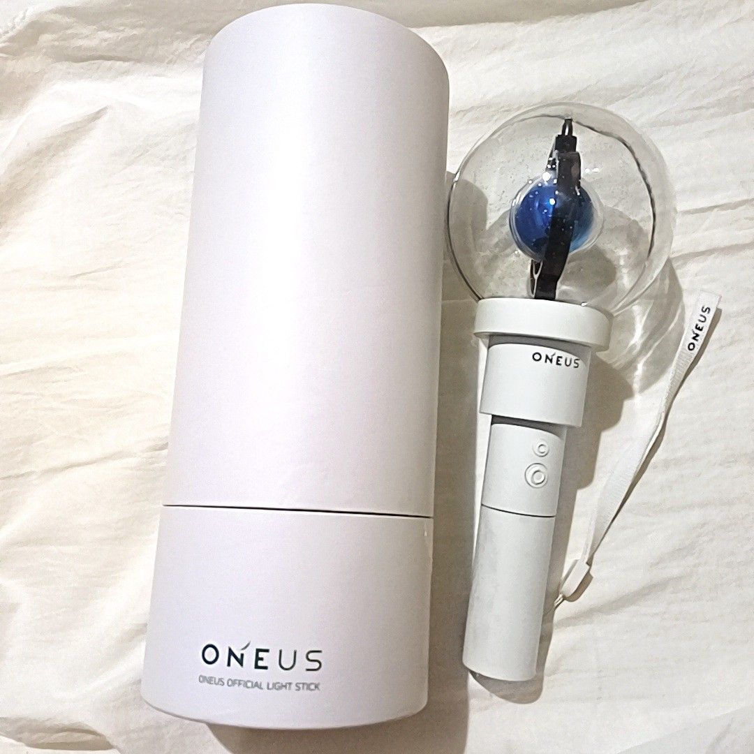 oneus official lightstick ver1, Hobbies & Toys, Collectibles ...