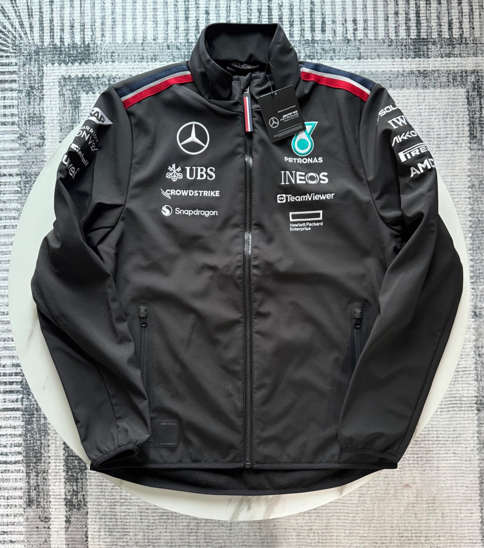 Petronas Mercedes AMG F1 Softshell, Men's Fashion, Activewear on Carousell