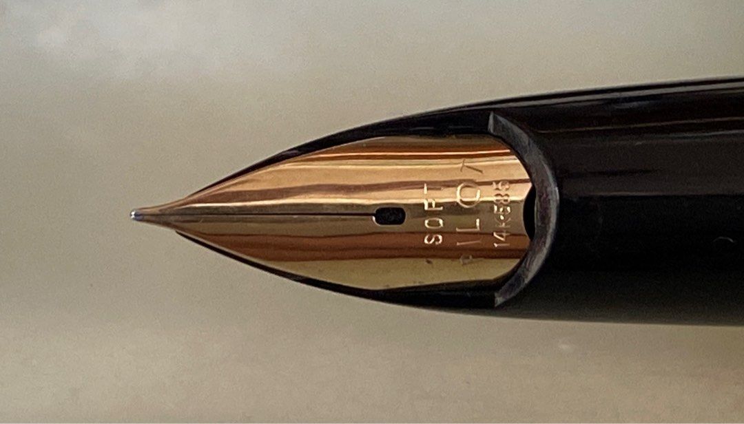 Pilot E-300 Fountain pen 14K-585 gold soft nib Unique design cartridge ...