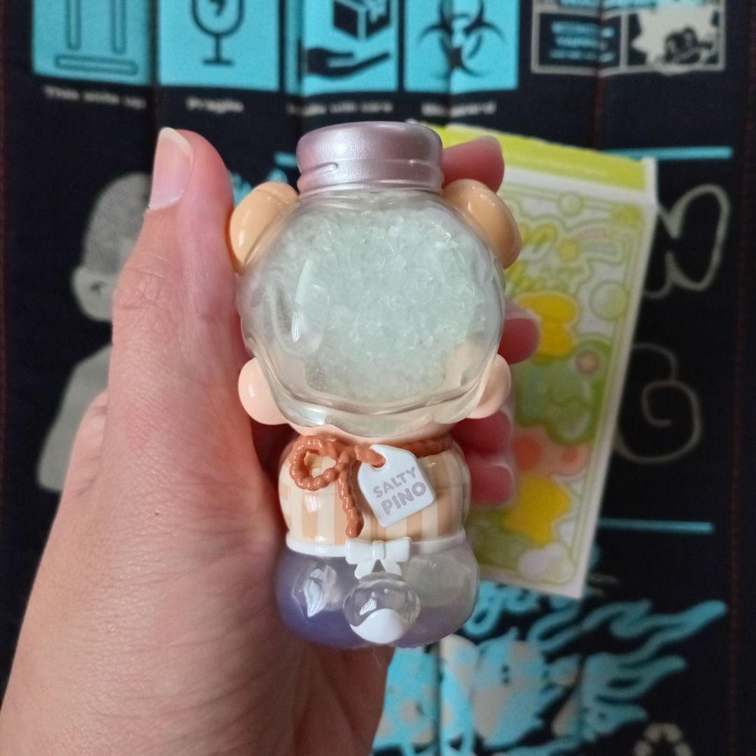 pino jelly sheep salt shaker (in your life series), Hobbies & Toys ...