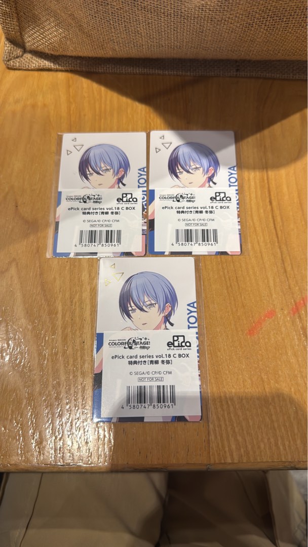 世界計劃Pjsk Toya特, 興趣及遊戲, 玩具 & 遊戲類 - Carousell