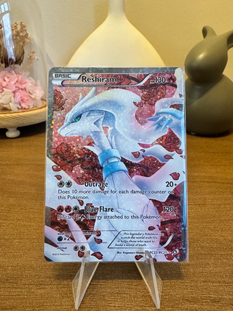 Pokemon TCG - 2013 Reshiram Full Art RC22/RC25, Hobbies & Toys, Toys ...