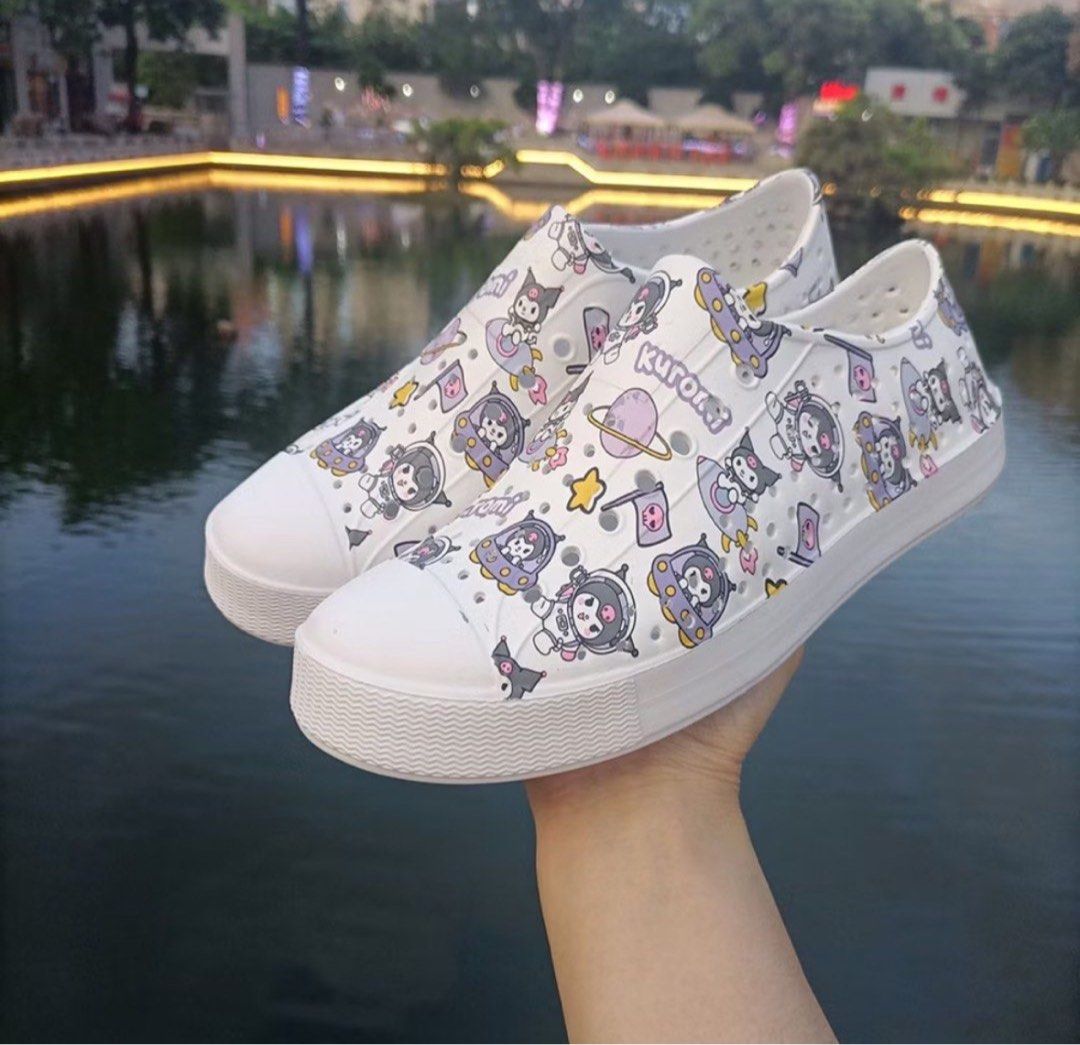 {PREORDER} children/adult native kuromi lightweight waterproof slip on ...