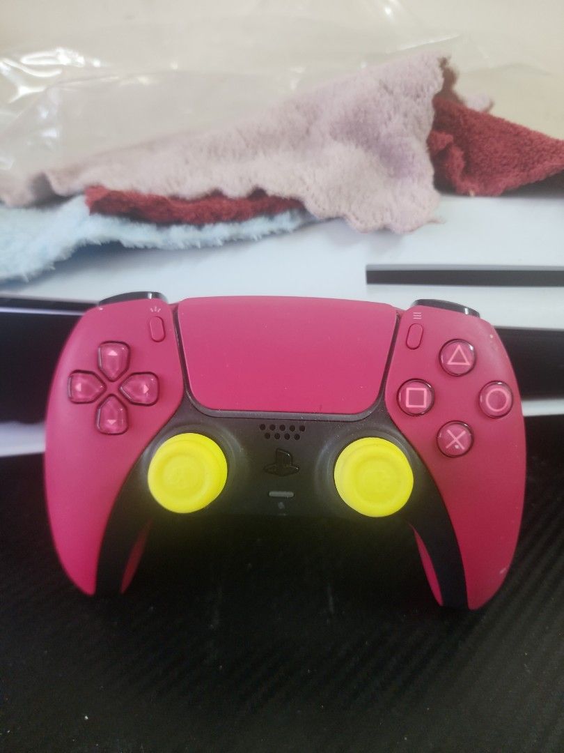 Ps5 Dualsense cosmic red, Video Gaming, Video Game Consoles ...