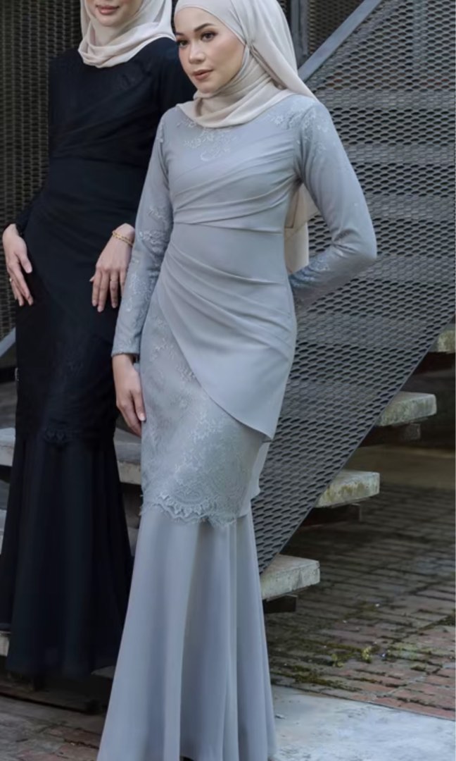 RAYHA luxe kurung, Women's Fashion, Muslimah Fashion, Baju Kurung ...