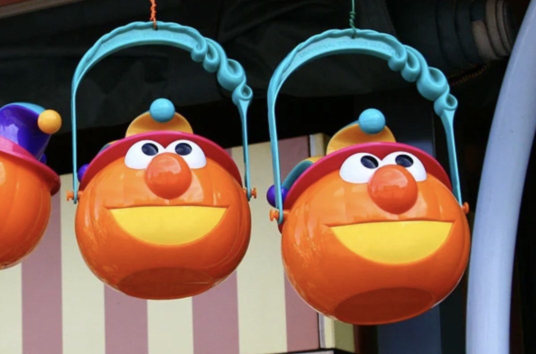Sesame stress box Japan universal studio pumpkin elmo box bucket candy ...