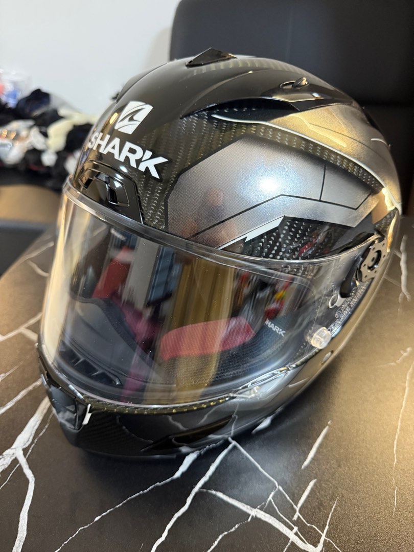Shark Race R Pro Carbon fibre Deager in Size S, Motorcycles, Motorcycle ...