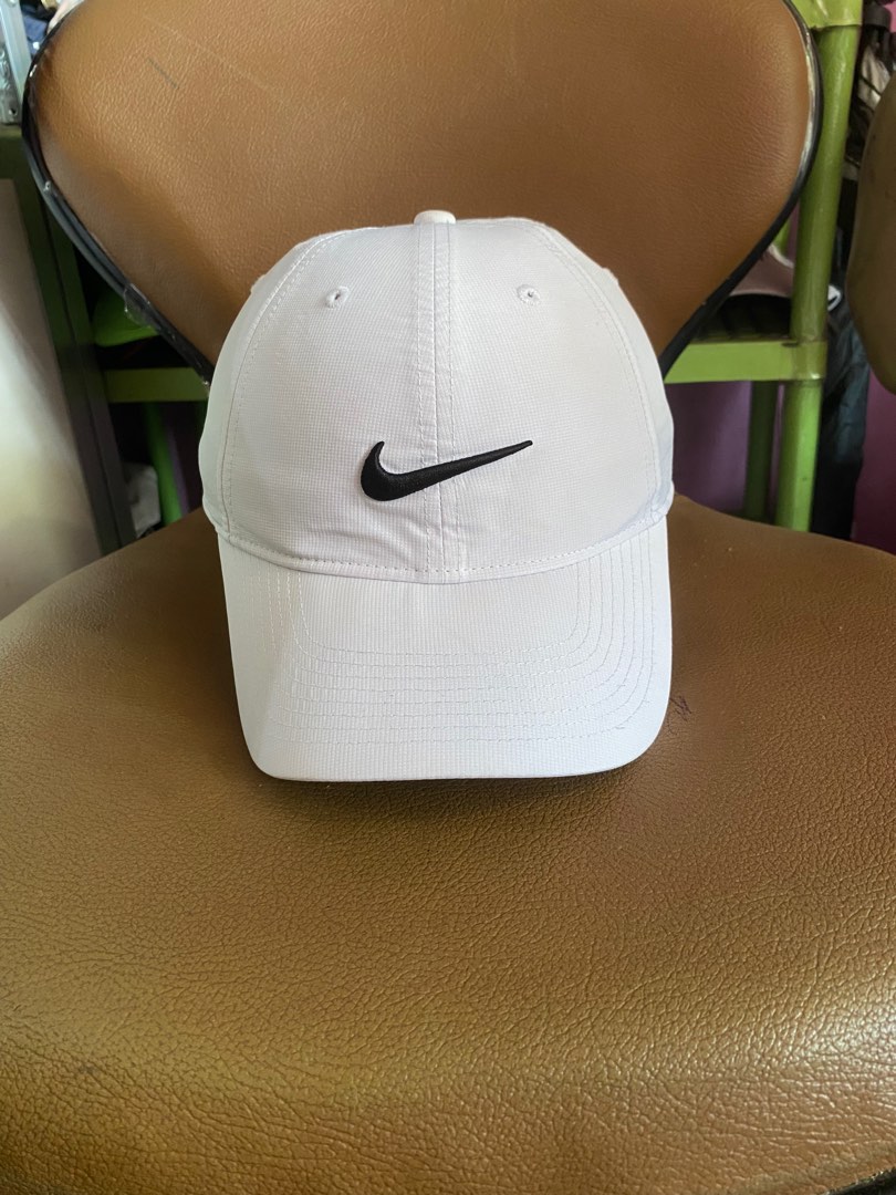 Topi Nike dry fit original centang, Fesyen Pria, Aksesoris, Topi di ...