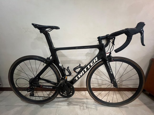 Twitter carbon fiber road bike, Sports Equipment, Bicycles & Parts ...