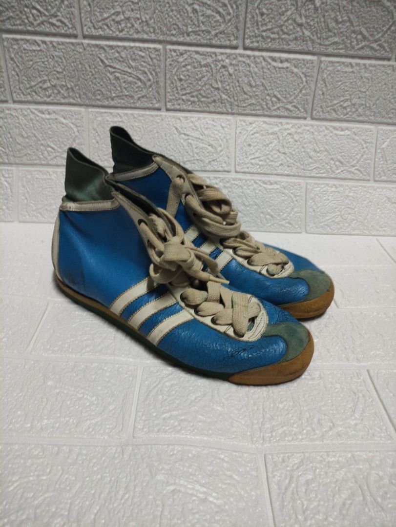 Vintage adidas all around, Men's Fashion, Footwear, Sneakers on Carousell