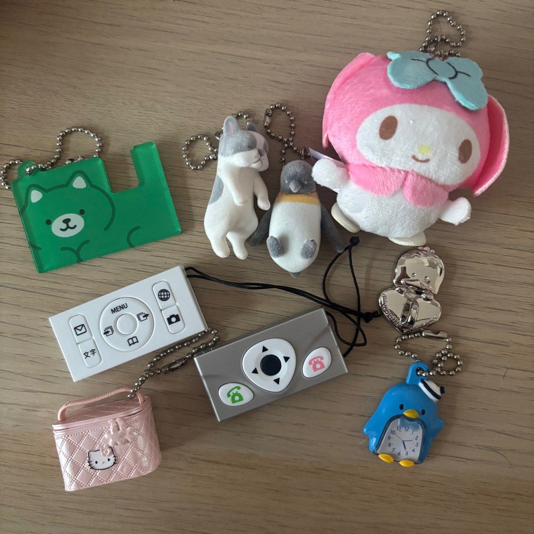vintage japanese trinkets gotochi tamagotchi kewpie gachapon keychains ...