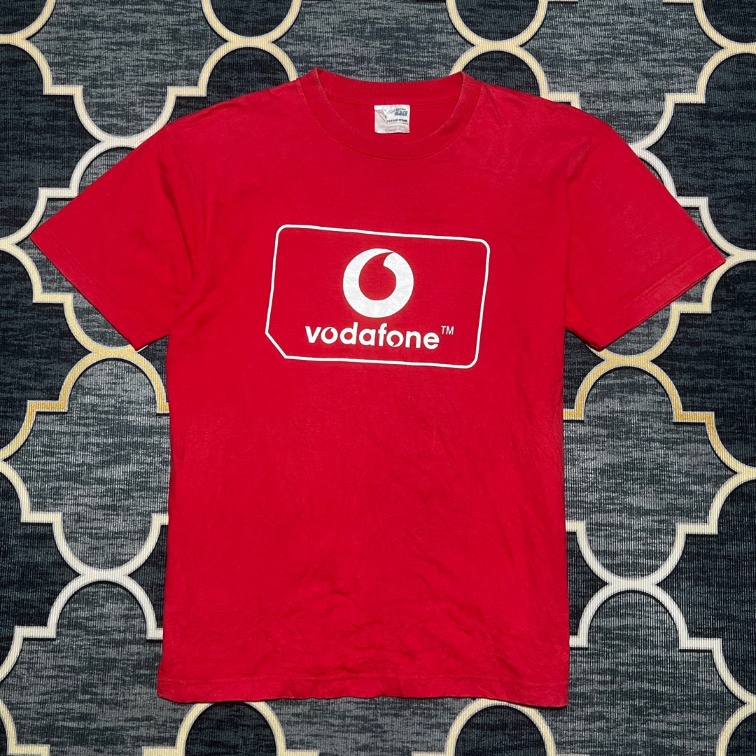 VINTAGE VODAFONE ICONIC LOGO TSHIRT, Men's Fashion, Tops & Sets ...