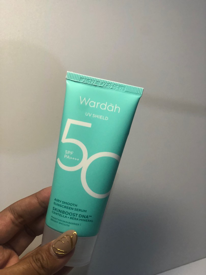 Wardah Airy Smooth Sunscreen Serum spf 50, Kesehatan & Kecantikan ...