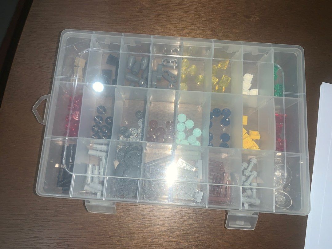 240 pieces of lego bricks and parts lot 16, Hobbies & Toys, Toys ...