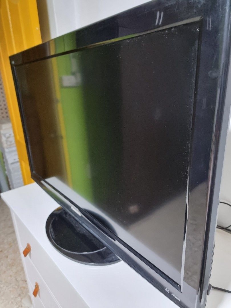 42inch Panasonic TV LCD Very Good Condition No smart TV can connect ...