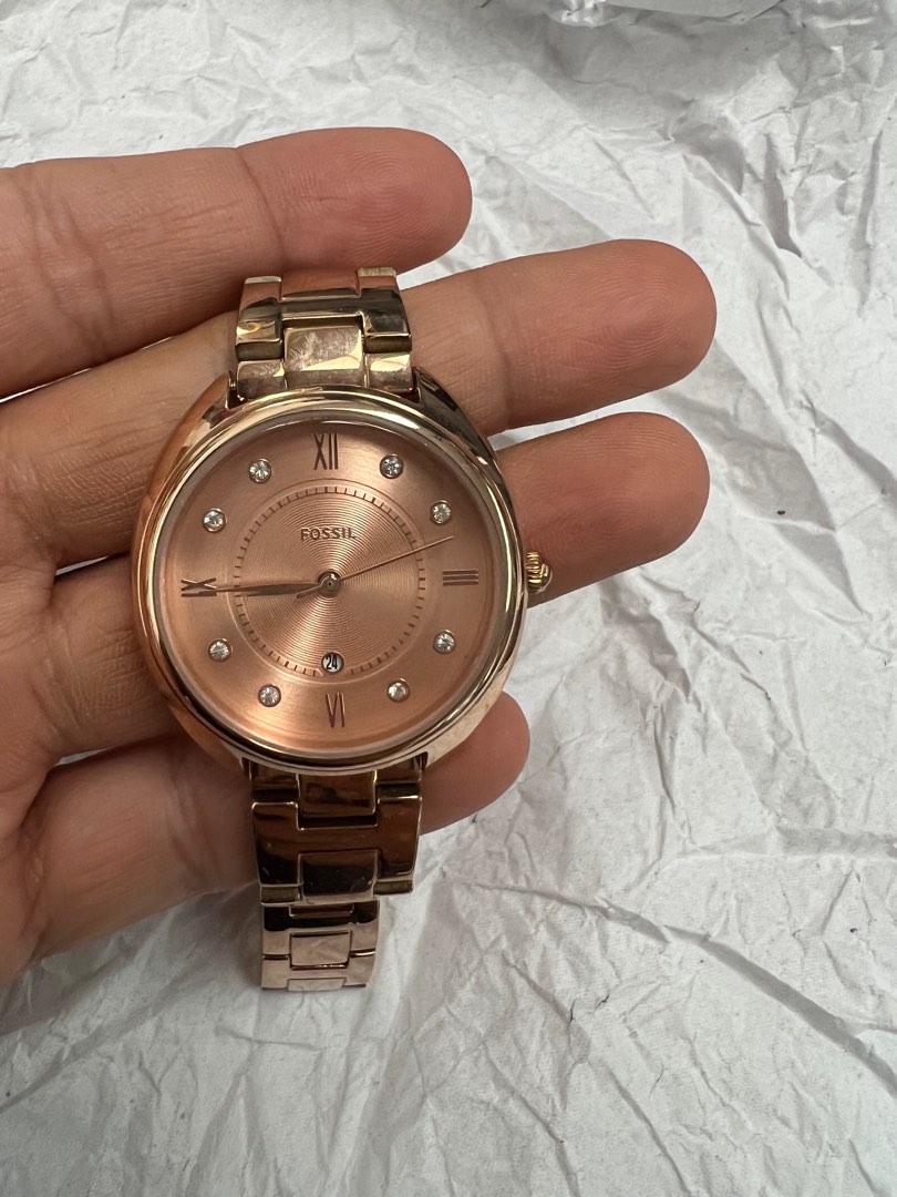 Authentic Fossil watch, Announcements on Carousell