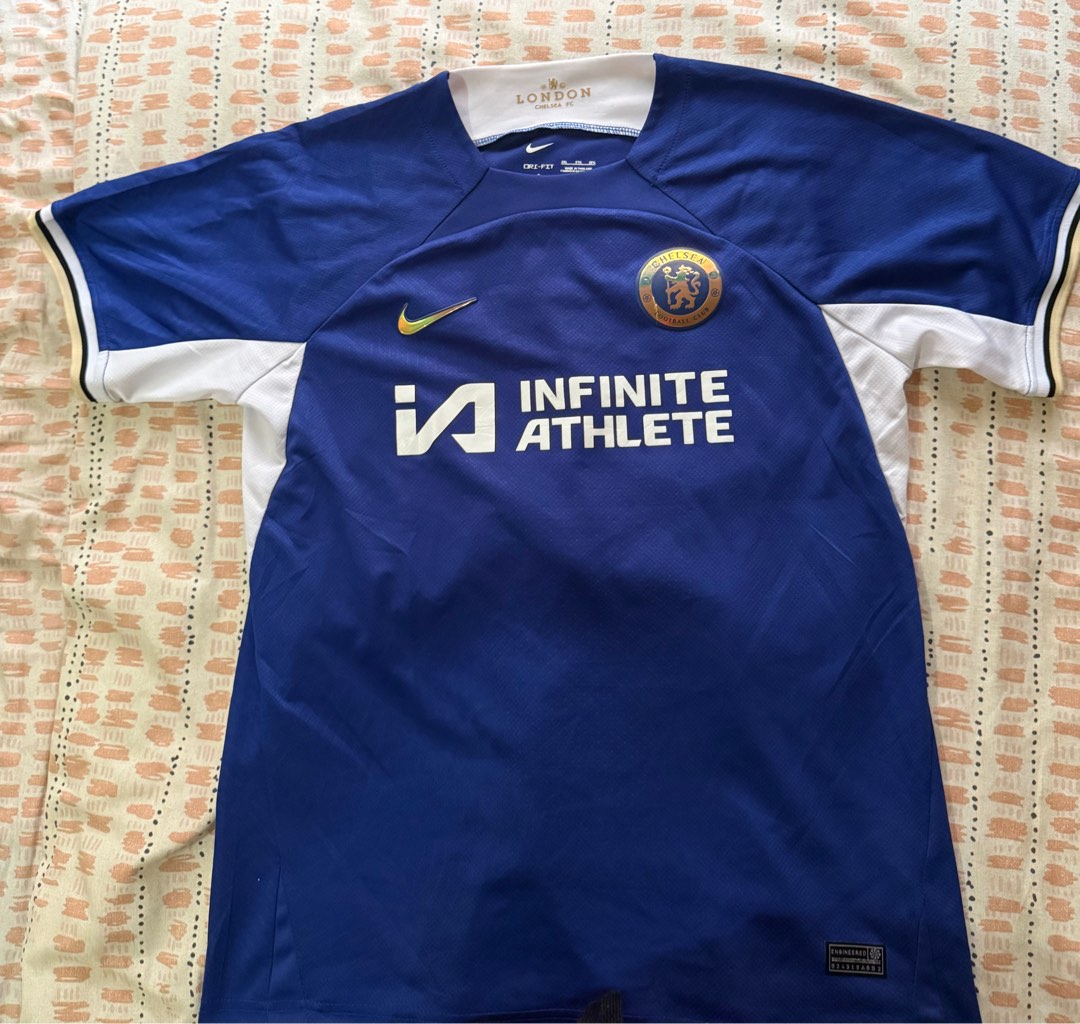 Chelsea 23/24 home kit on Carousell