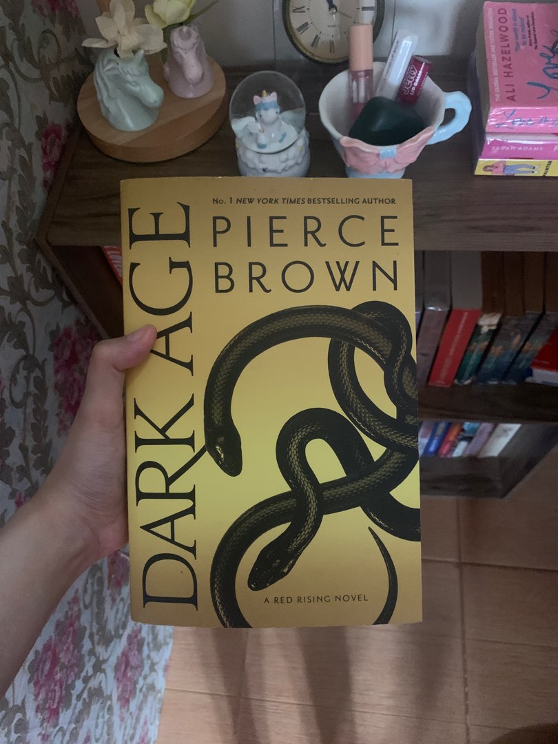 Dark Age (Red Rising Book 5) Pierce Brown, Hobbies & Toys, Books ...