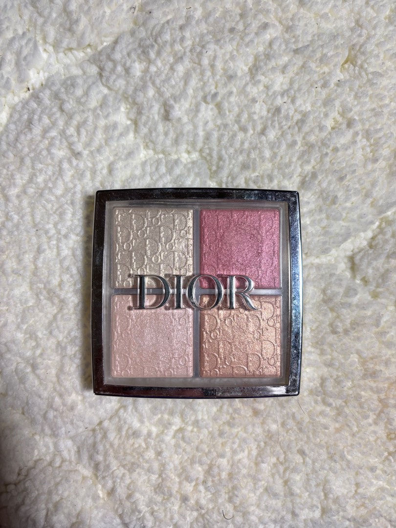Dior highlighter, Beauty & Personal Care, Face, Makeup on Carousell