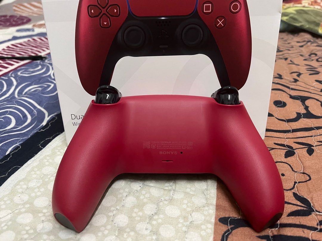 DualSense Volcanic Red, Video Gaming, Gaming Accessories, Controllers ...