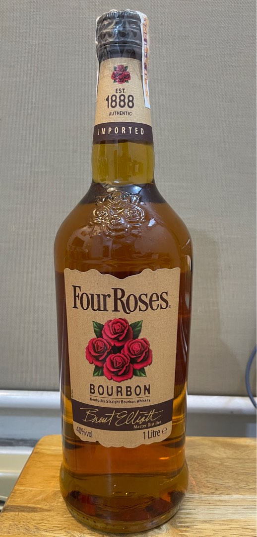 Four Roses Kentucky Straight Bourbon Whiskey 1L, Food & Drinks ...