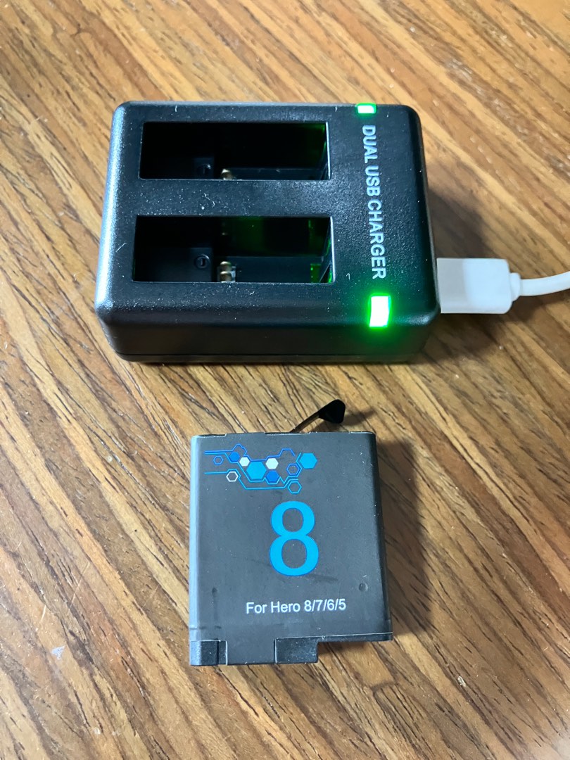 gopro hero 5,6,7,8 battery and charger, Computers & Tech, Parts ...
