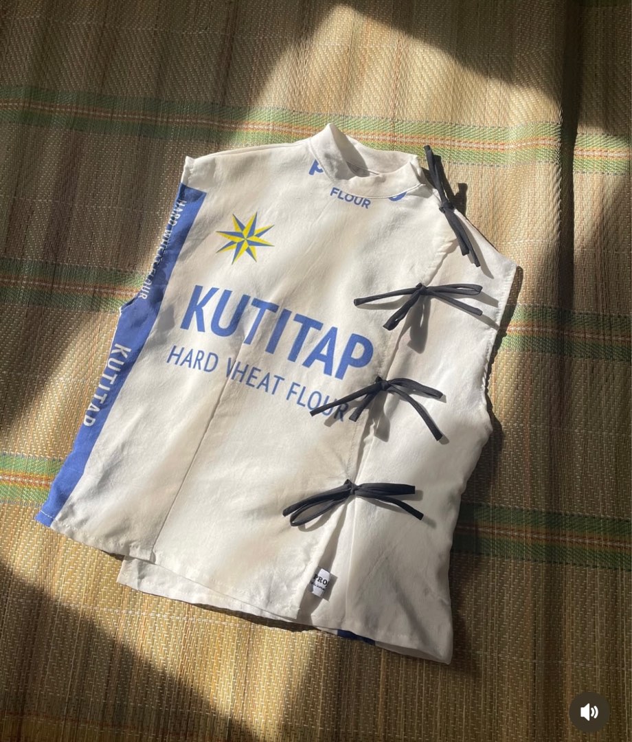 IC Project.PH Kutitap Cheongsam top, Women's Fashion, Tops, Sleeveless ...