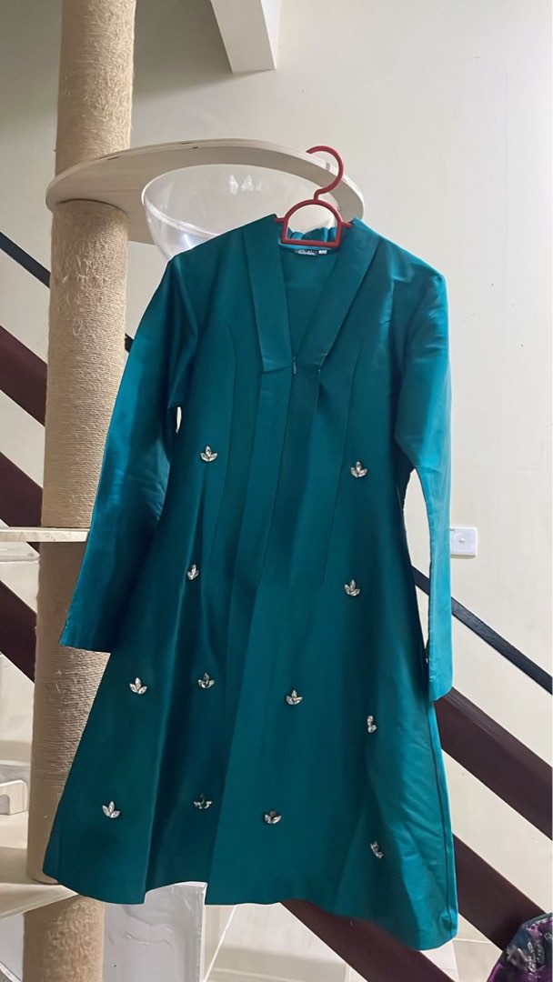 icahfa modern kurung in teal blue, Women's Fashion, Dresses & Sets ...